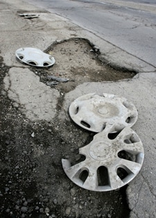 Car Accidents Caused by Debris in the Road | Kansas City Accident ...